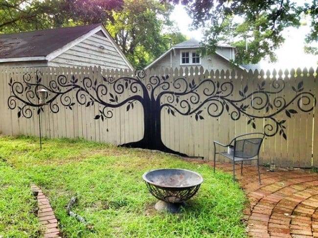 20 Garden Fence Painting Ideas You Cannot Miss | SharonSable