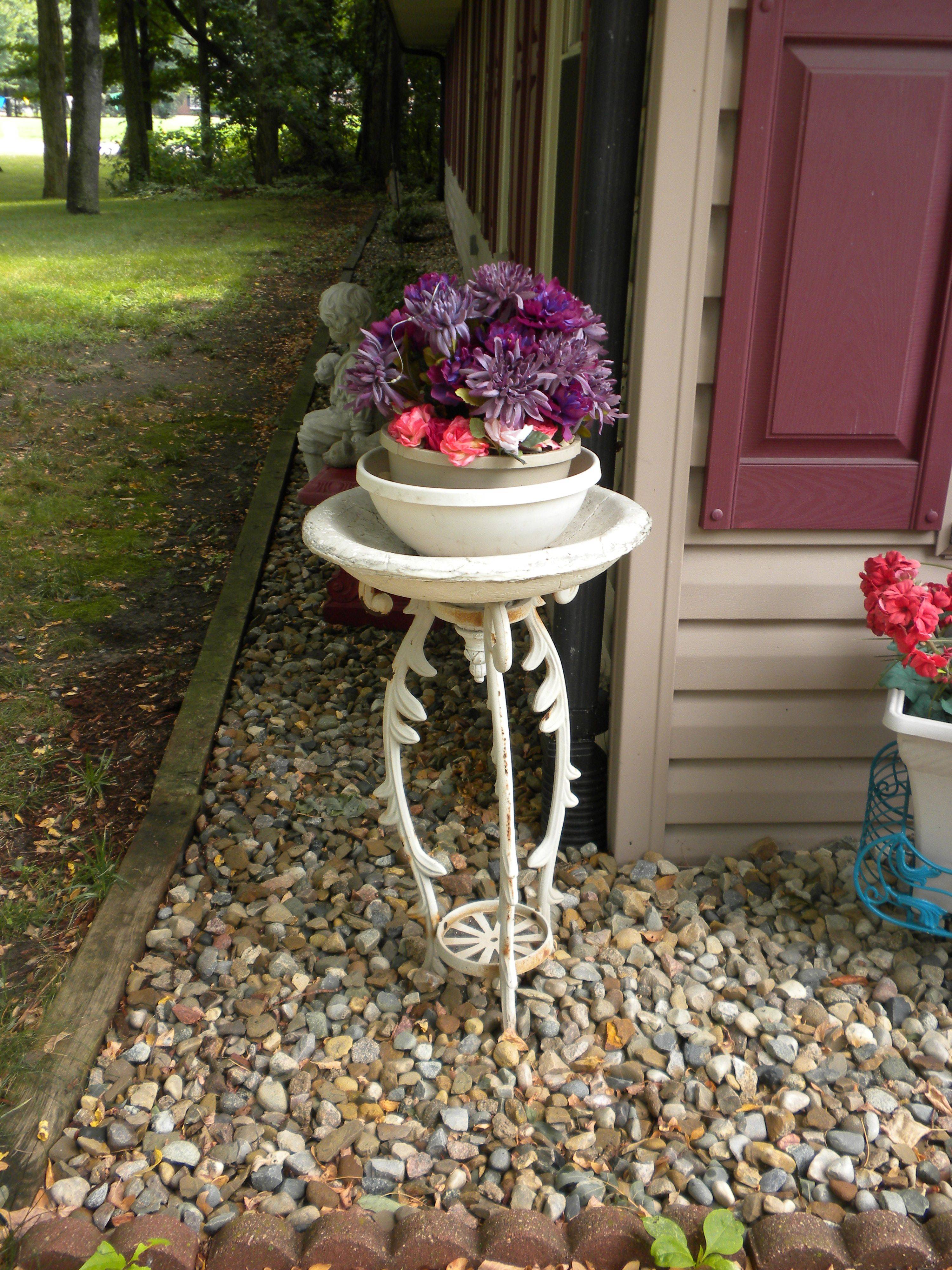 23 White Garden Planters Ideas You Must Look | SharonSable