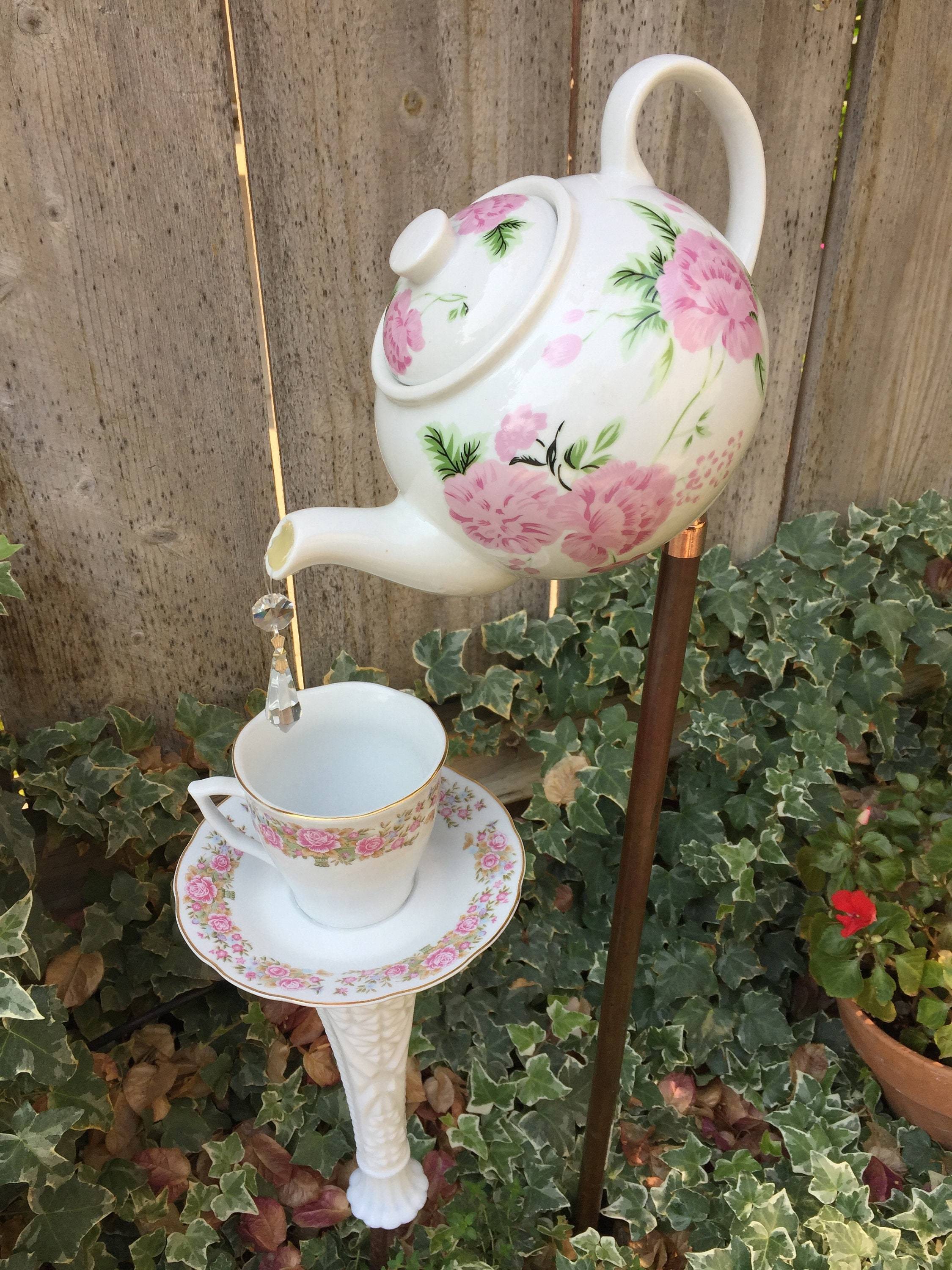25 Tea Pot Garden Decor Ideas Worth a Look | SharonSable