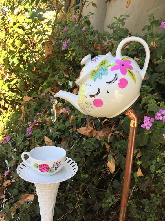 25 Tea Pot Garden Decor Ideas Worth a Look | SharonSable