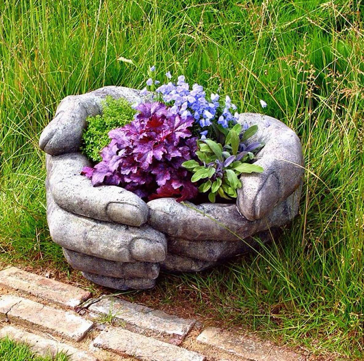 19 Unusual Garden Planters Ideas You Cannot Miss | SharonSable