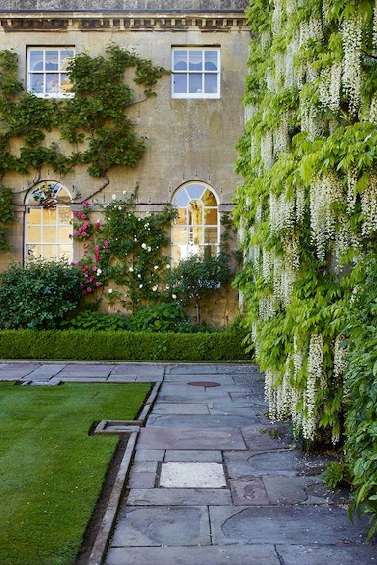 27 English Country Garden Design Ideas To Consider | SharonSable