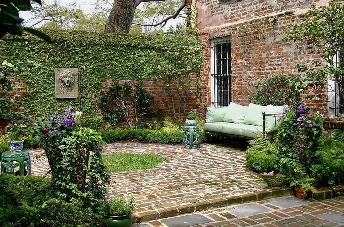 19 Victorian Walled Garden Ideas For This Year | SharonSable