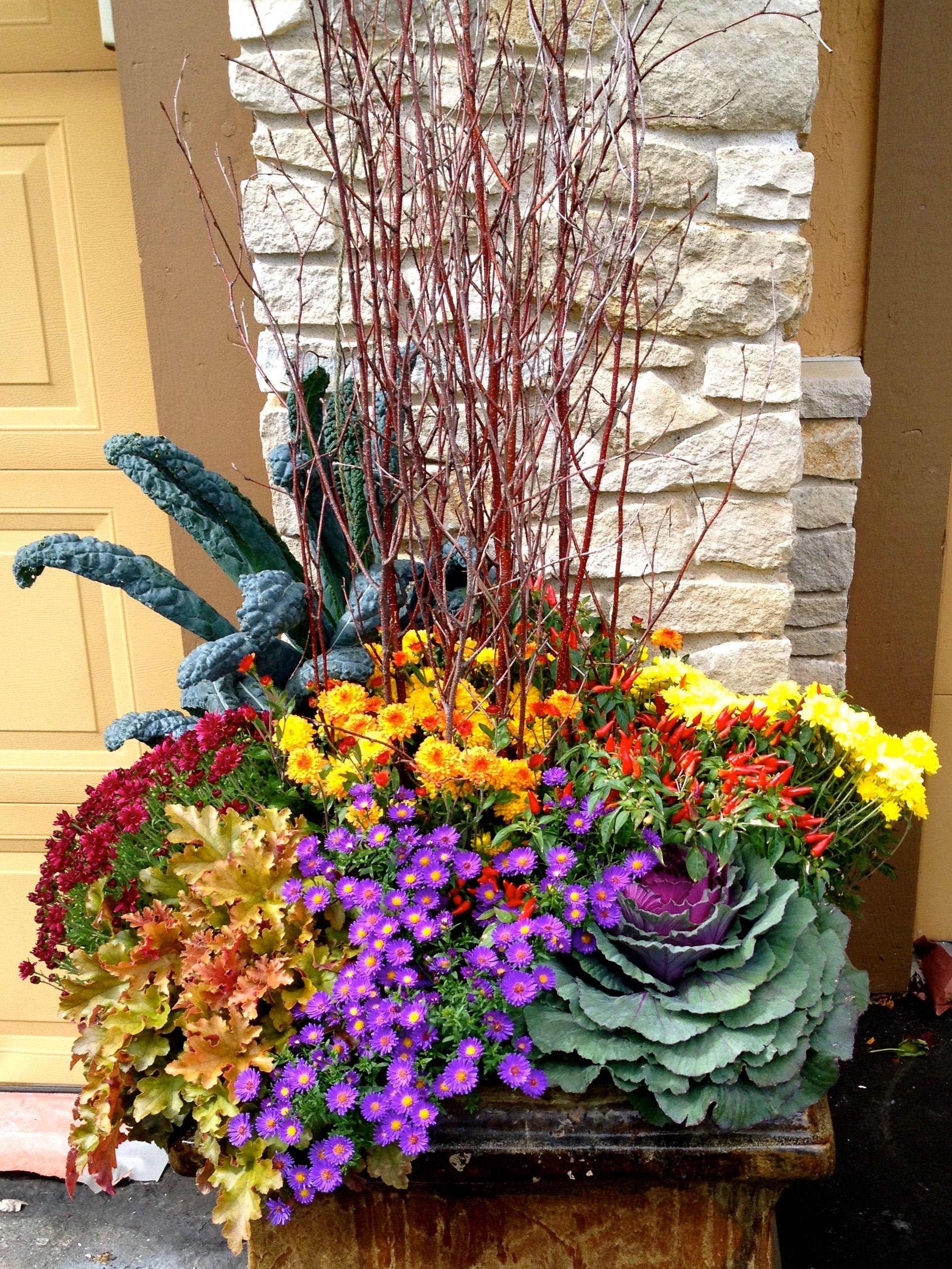 22 Beautiful Fall Flower Garden Ideas You Gonna Love | SharonSable