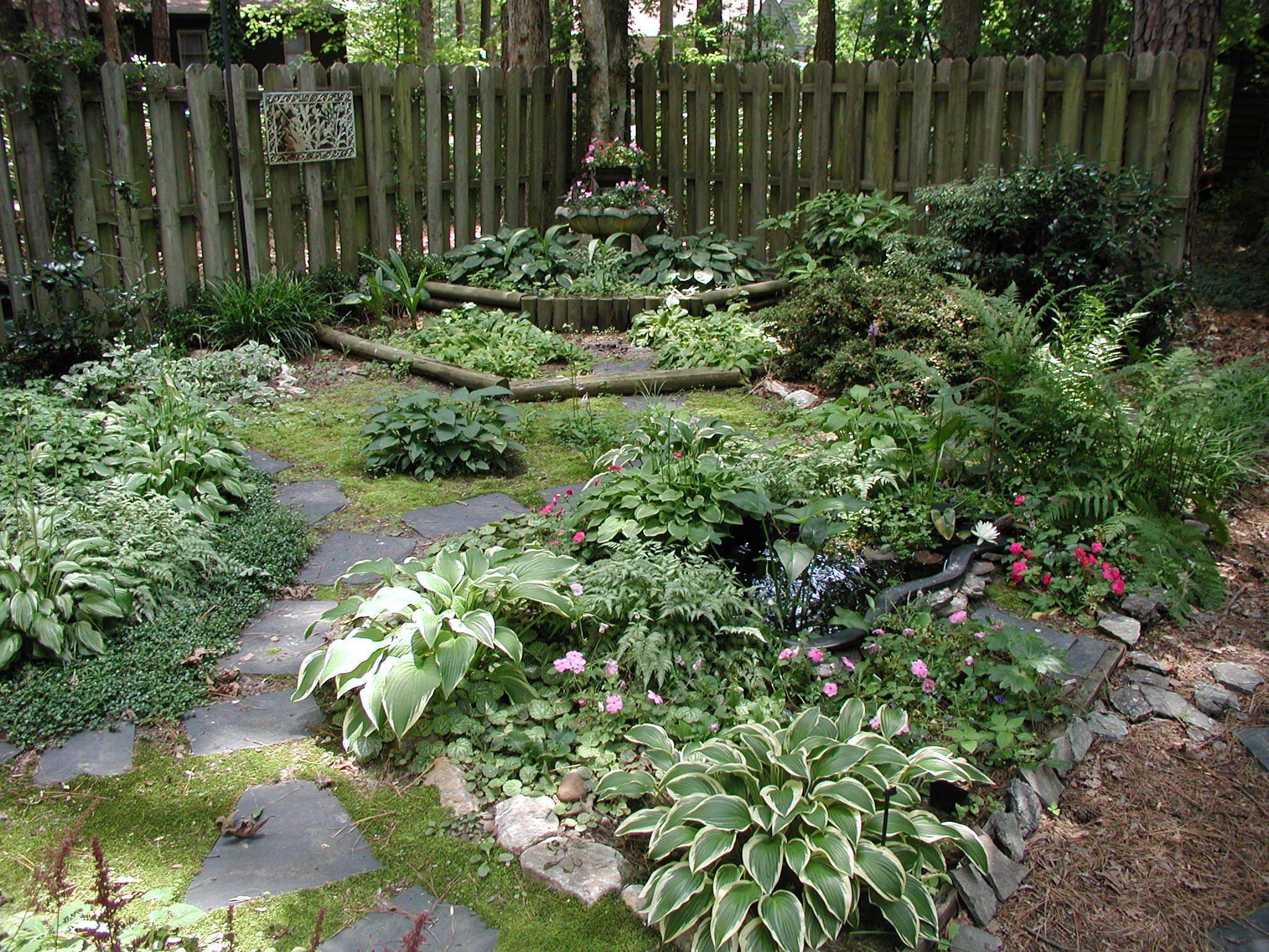 25 Natural Shade Garden Ideas You Should Check | SharonSable