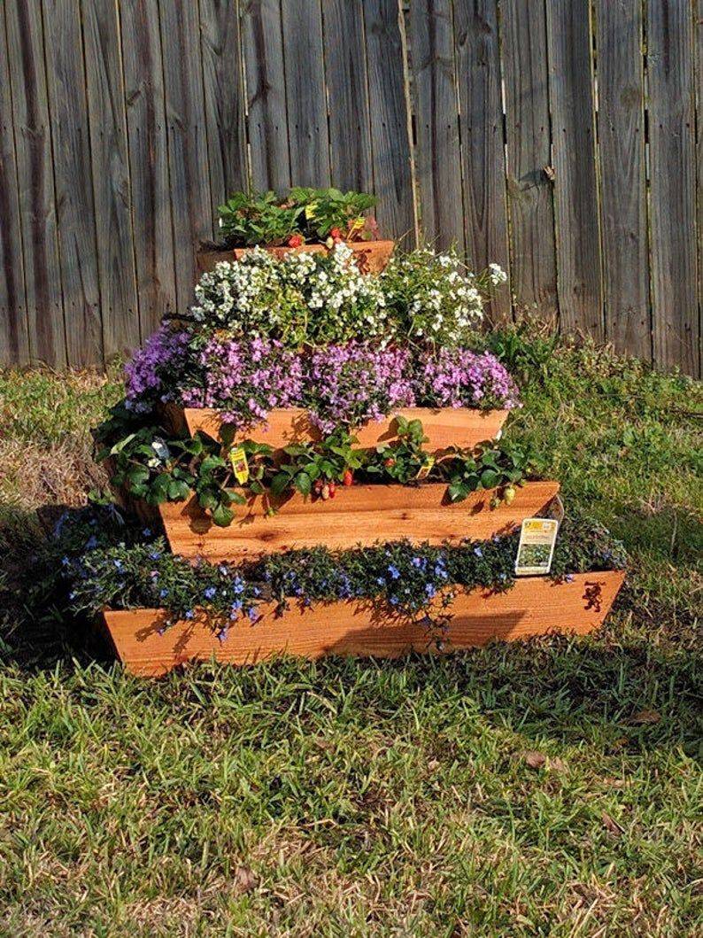 23 Pyramid Herb Garden Ideas You Should Check | SharonSable