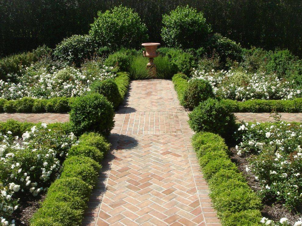 21 Formal Garden Pathway Ideas You Cannot Miss | SharonSable