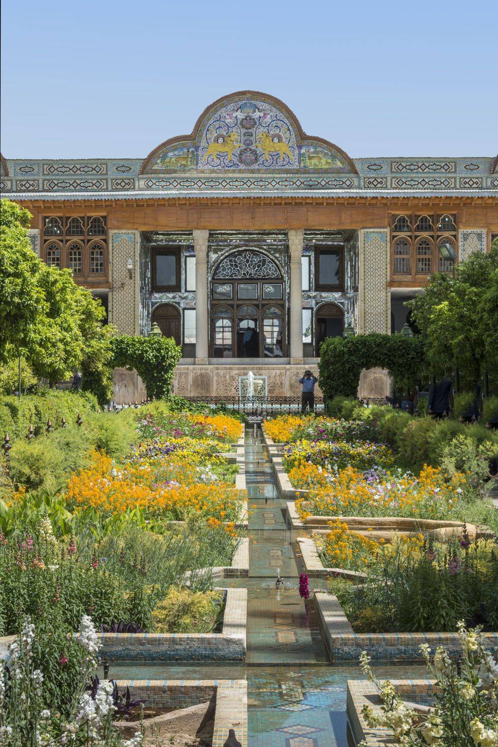 20 Persian Paradise Garden Ideas You Gonna Love | SharonSable