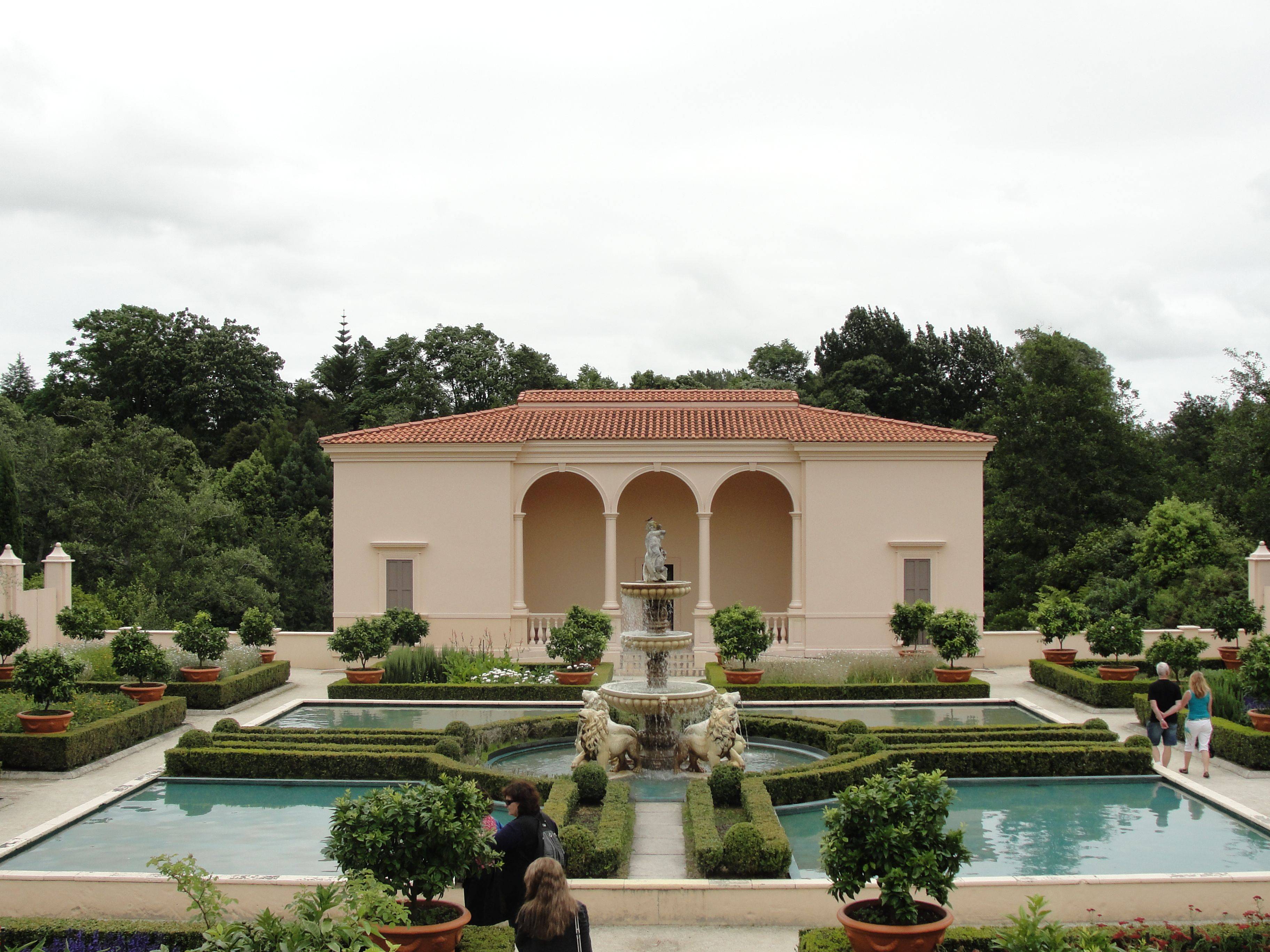 25 Hamilton Garden NZ Ideas You Cannot Miss | SharonSable