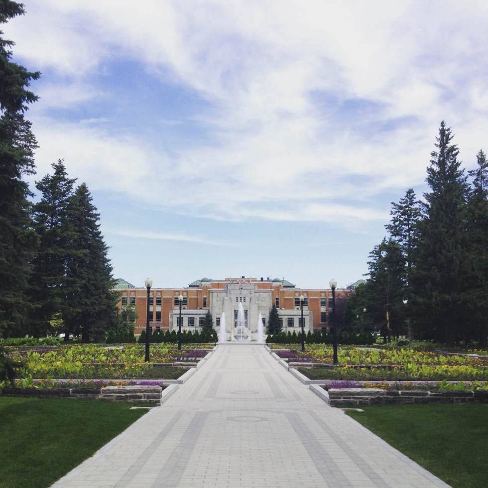 22 Botanical Garden Entrance Ideas For This Year | SharonSable