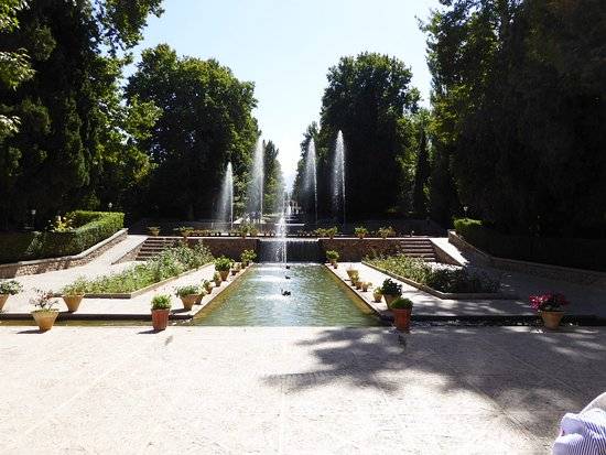 20 Shazdeh Mahan Garden Ideas To Consider | SharonSable