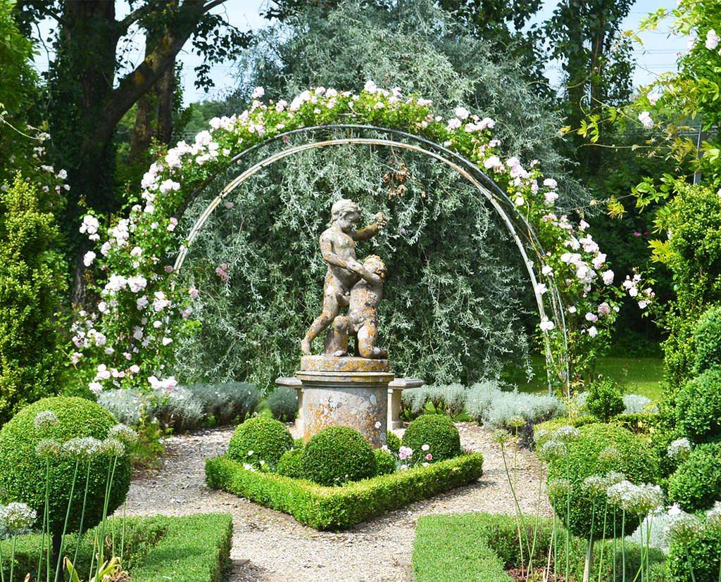 20 Ancient Garden Ideas Worth a Look | SharonSable