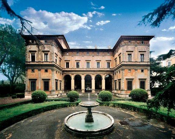 21 Roman Villa Garden Ideas You Cannot Miss | SharonSable