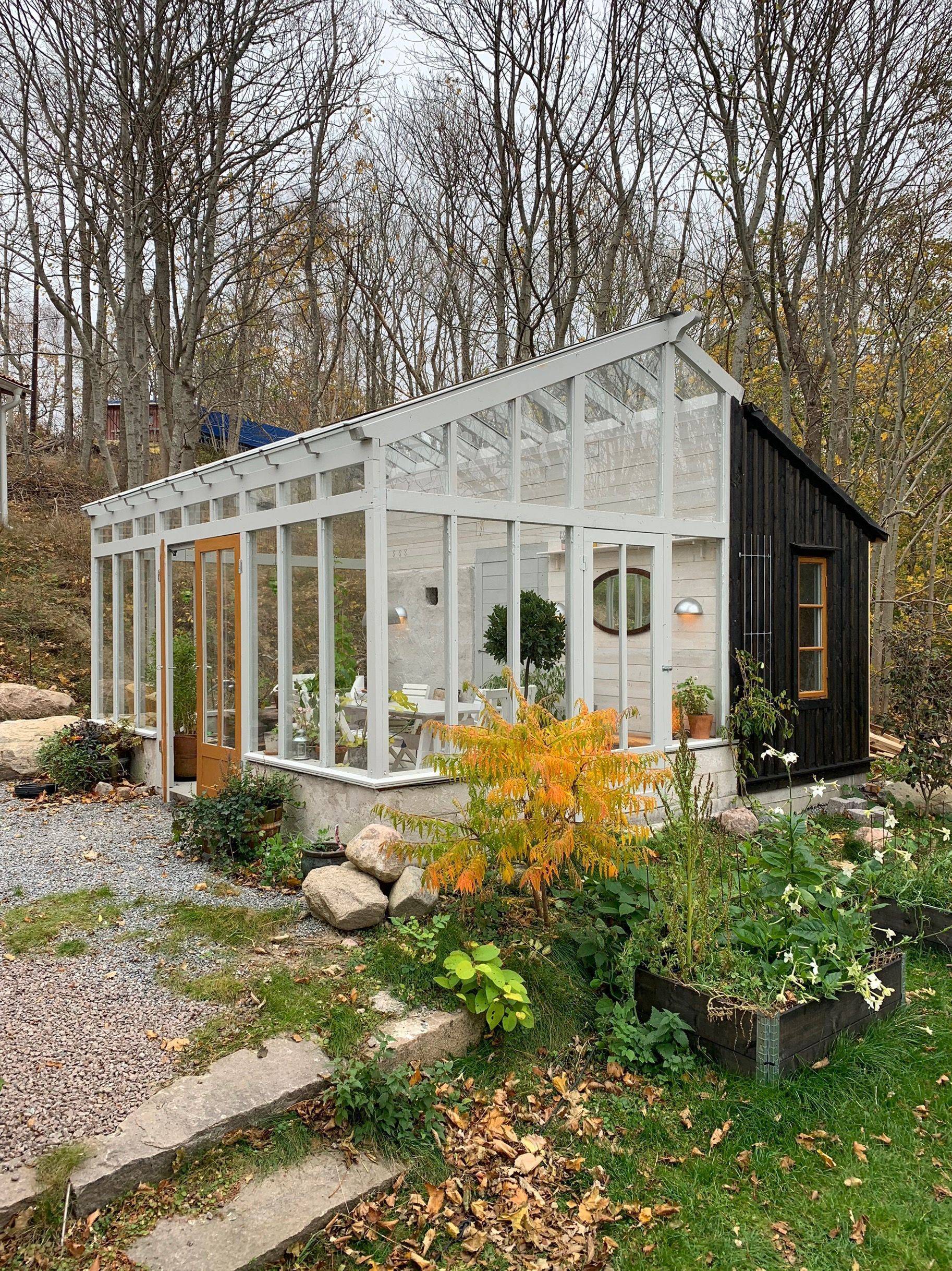 23 Unique Rustic Garden Sheds Ideas To Try This Year | SharonSable