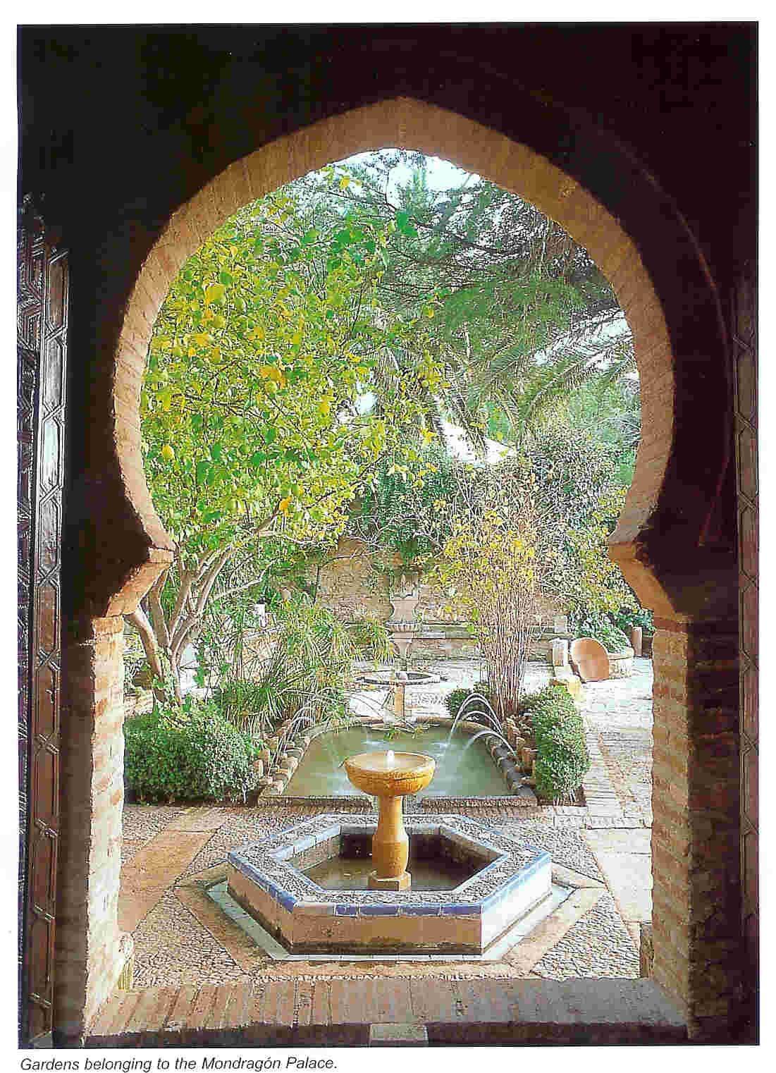 14 Garden in Iran Ideas Worth a Look | SharonSable