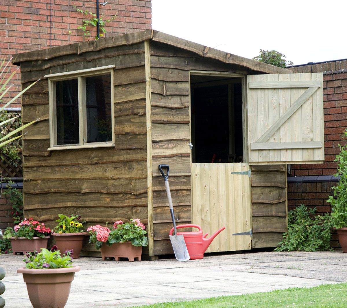 19 Rustic Garden Shed Doors Ideas You Should Look | SharonSable