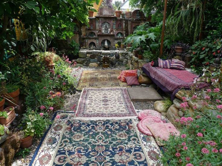 22 Persian Garden Courtyard Ideas To Try This Year | SharonSable