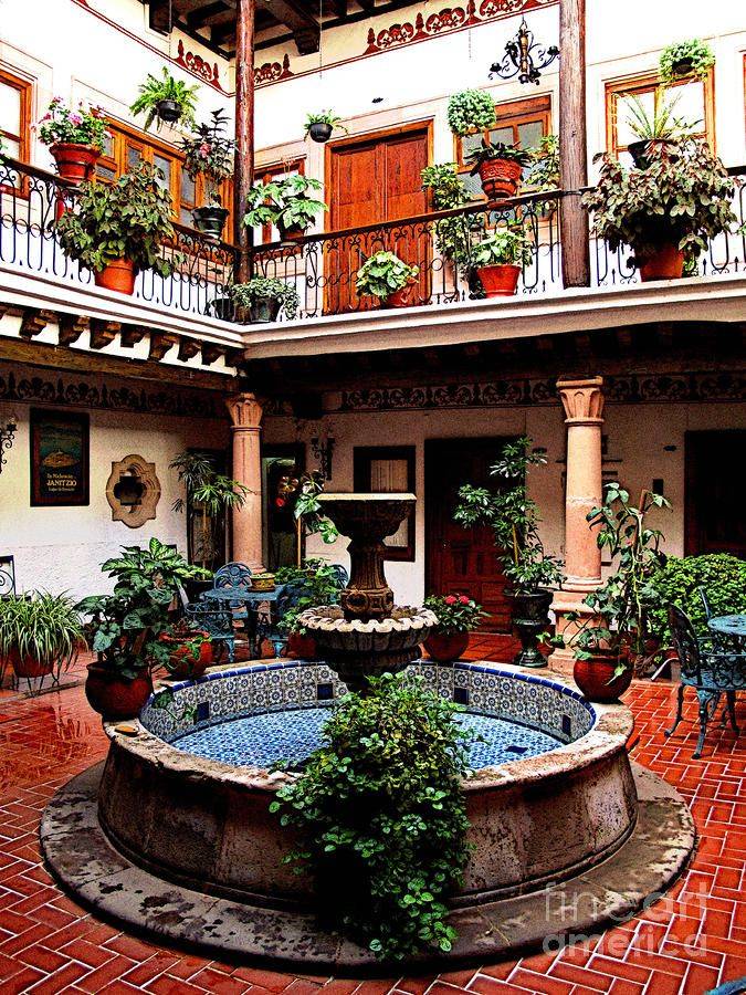 22 Persian Garden Courtyard Ideas To Try This Year | SharonSable