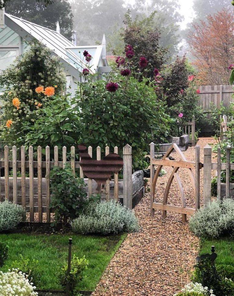 23 Very Beautiful Garden Ideas You Must Look | SharonSable