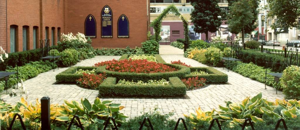 18 Church Community Garden Ideas Worth to Check | SharonSable