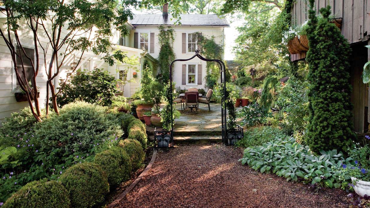 9 Southern Living Garden Ideas For This Year | SharonSable