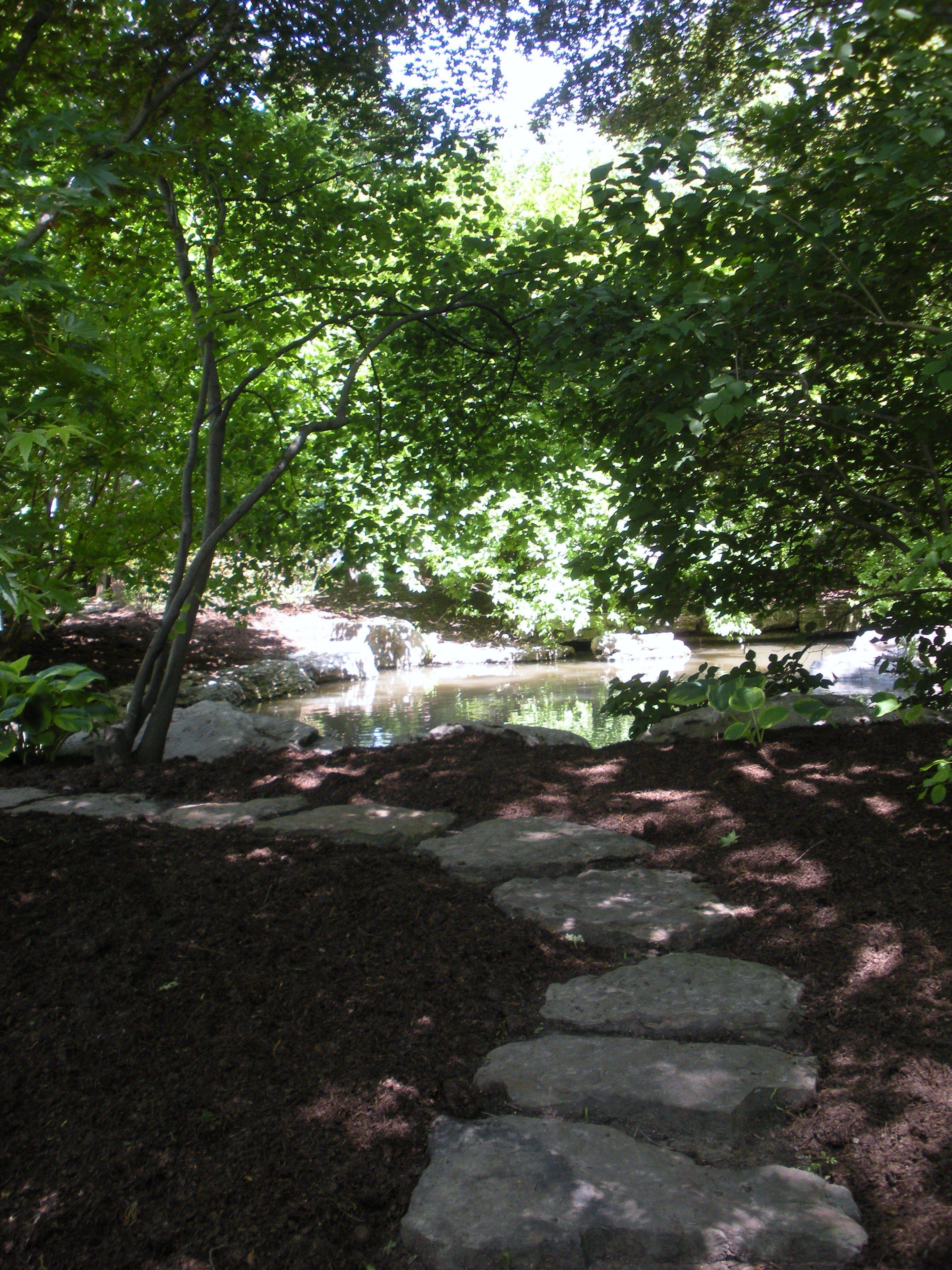 24 Shade Gravel Garden Ideas To Try This Year | SharonSable