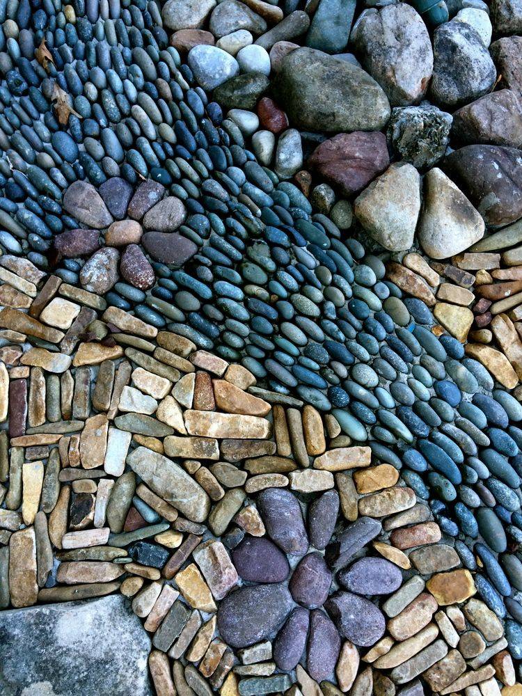 23 Garden Pebble Mosaic Pathway Ideas You Should Look | SharonSable