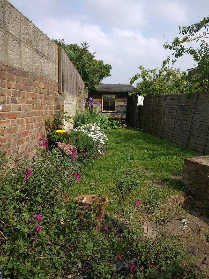 25 Springs Cottage Garden Path Ideas To Try This Year | SharonSable