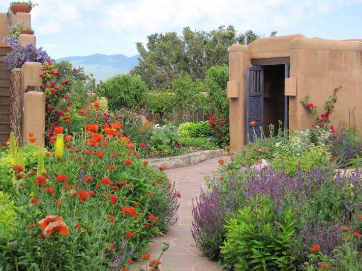 21 Santa Fe Style Garden Ideas You Cannot Miss | SharonSable