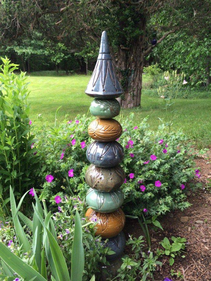 24 Garden Art Totems Ideas To Try This Year | SharonSable
