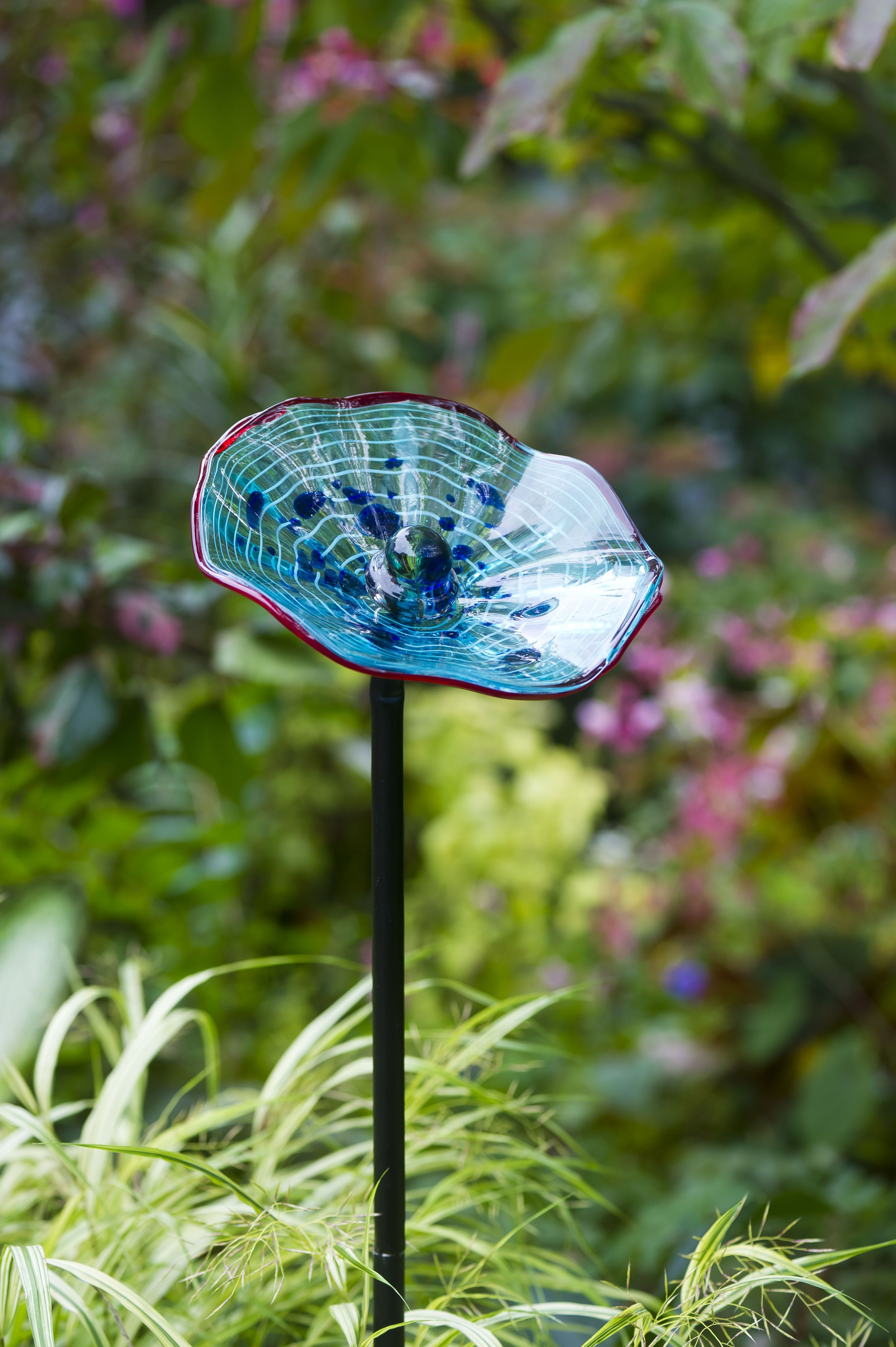 19 Glass Flower Garden Stakes Ideas You Should Check | SharonSable