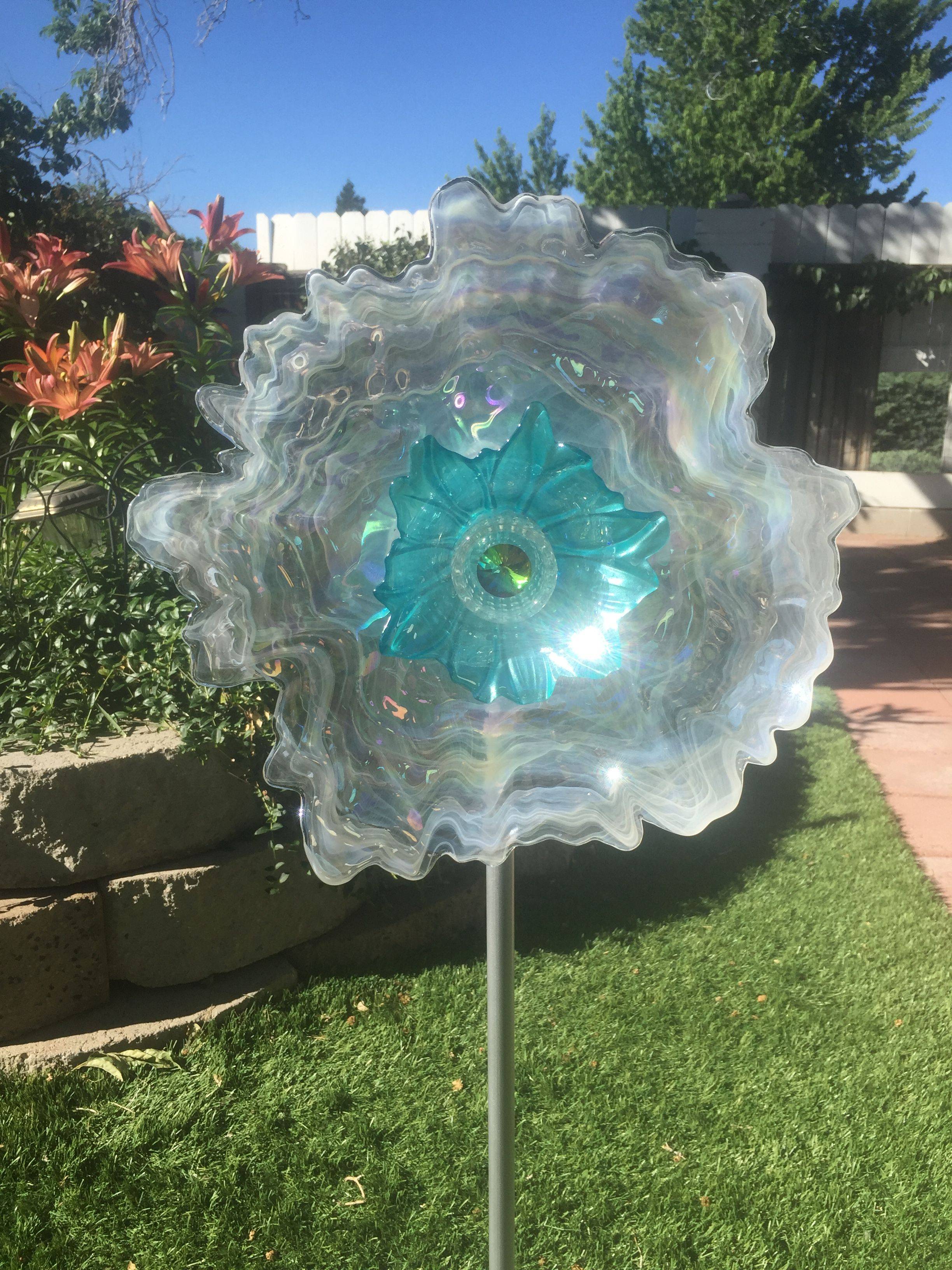 21 DIY Glass Plate Garden Flowers Ideas You Must Look | SharonSable