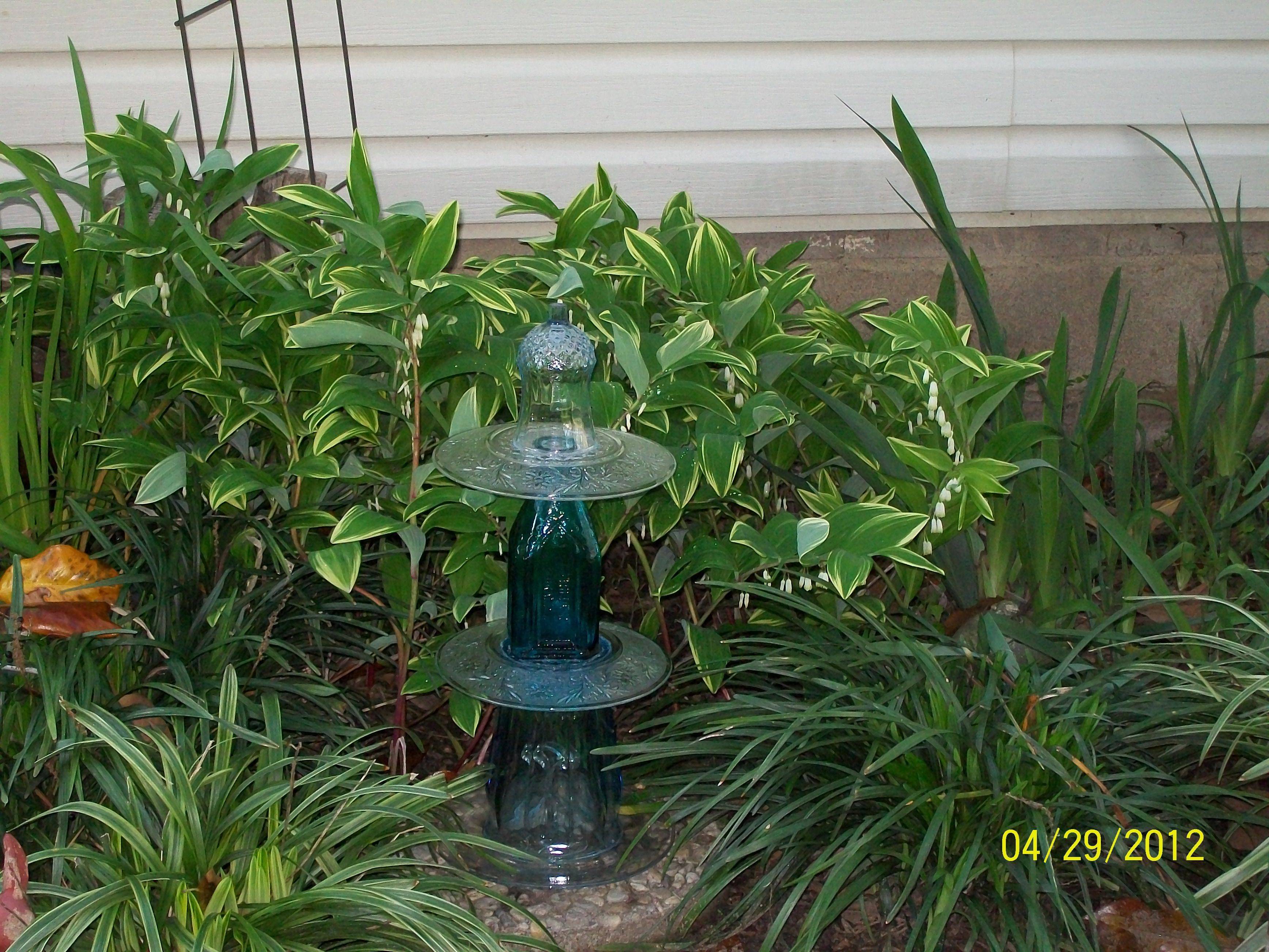 27 Yard Glass Totem Garden Flowers Ideas You Cannot Miss | SharonSable