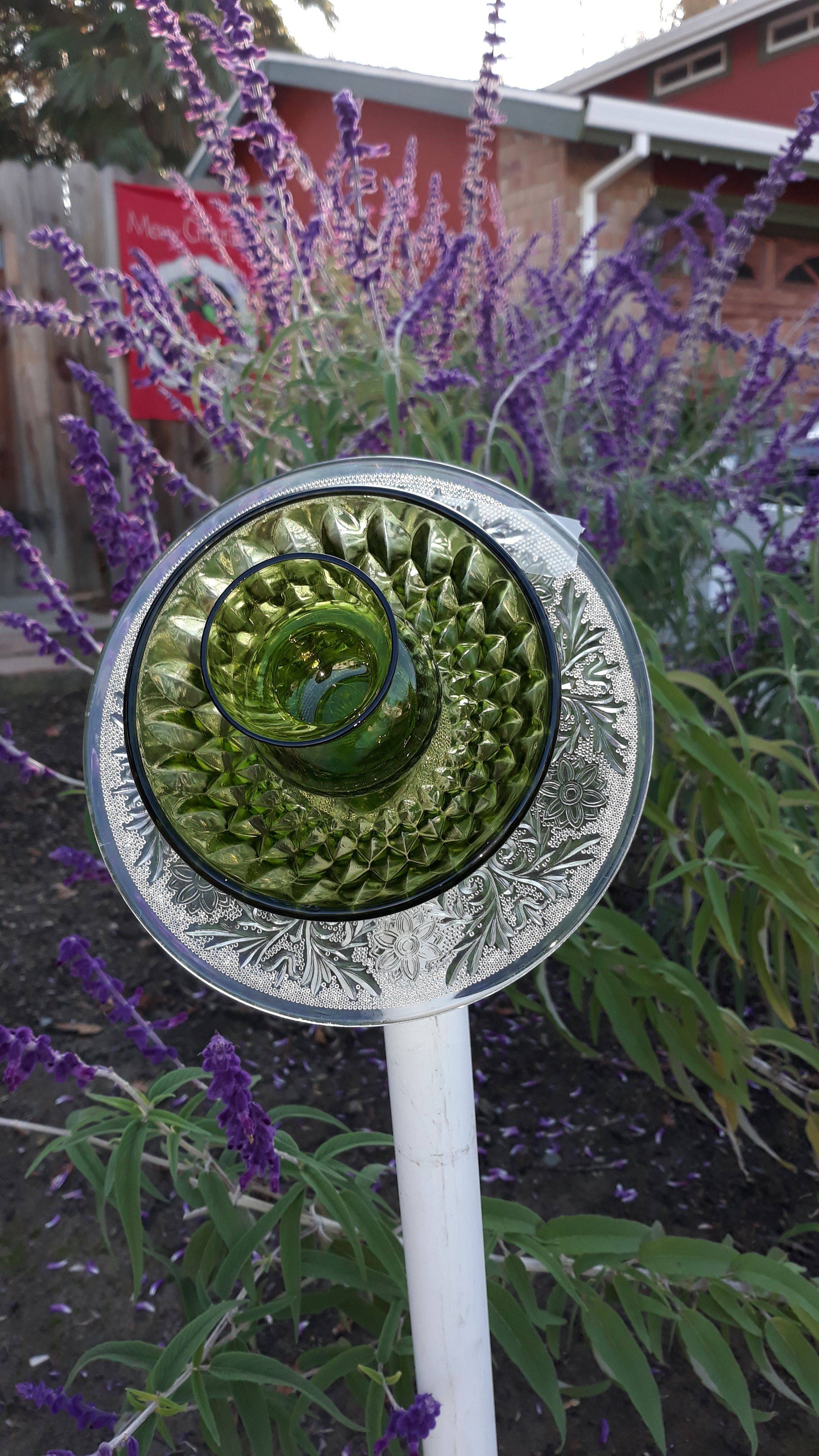 23 Making Glass Garden Art Ideas Worth to Check | SharonSable