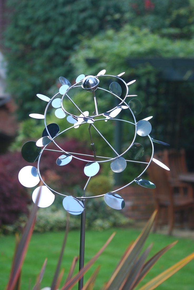 20 Kinetic Garden Sculpture Ideas You Cannot Miss | SharonSable
