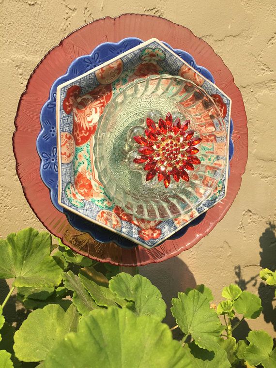 22 Garden Plate Decor Ideas To Consider | SharonSable