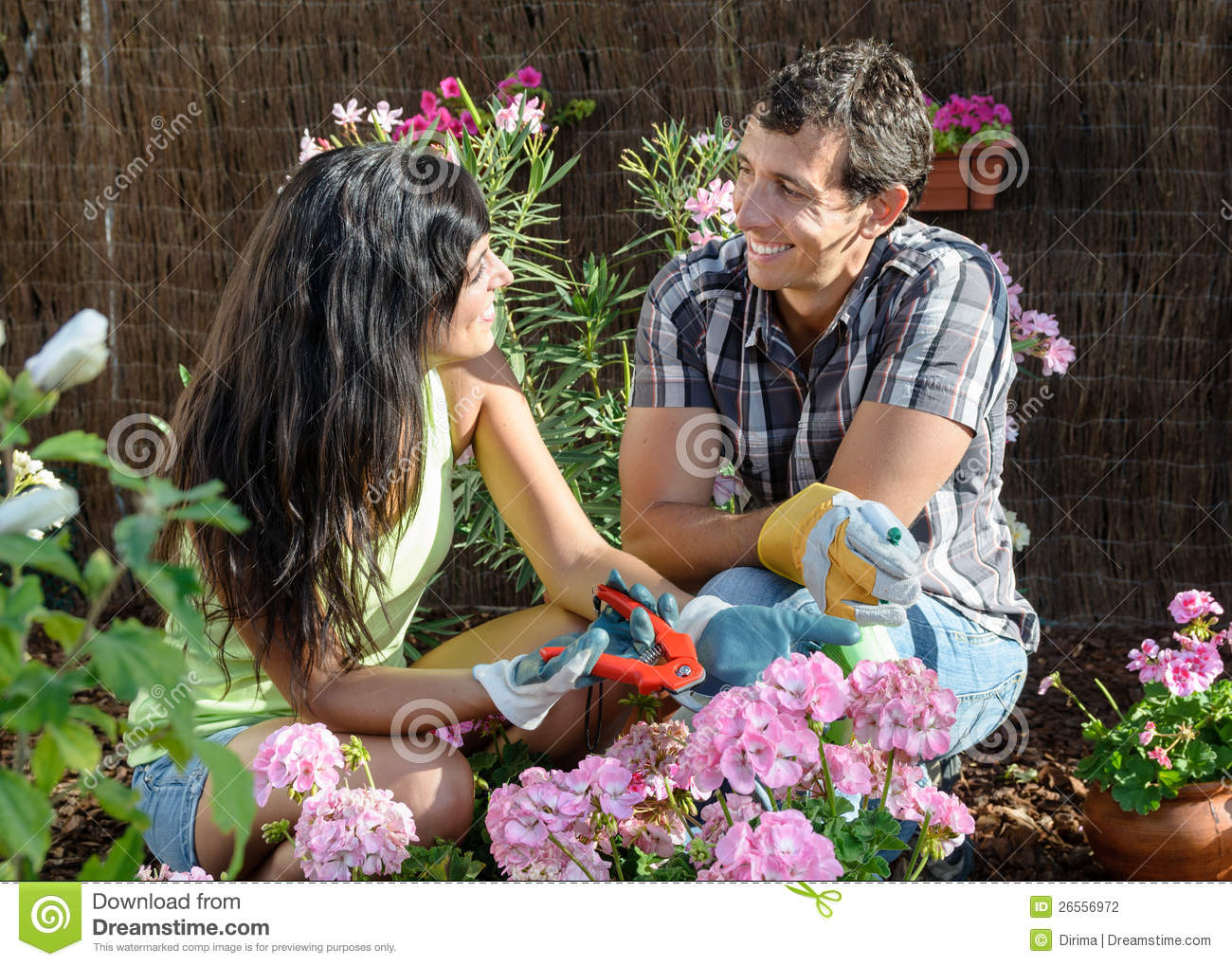 23 Couple Gardening Ideas For This Year | SharonSable