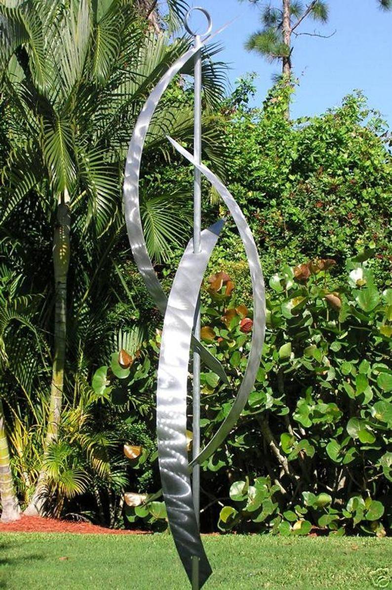 19 Modern Outdoor Sculpture Garden Ideas For This Year | SharonSable
