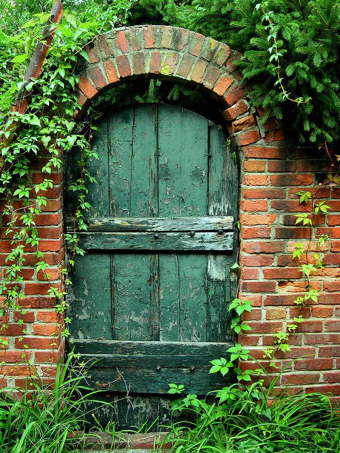 20 Garden Wall Door Ideas For This Year | SharonSable