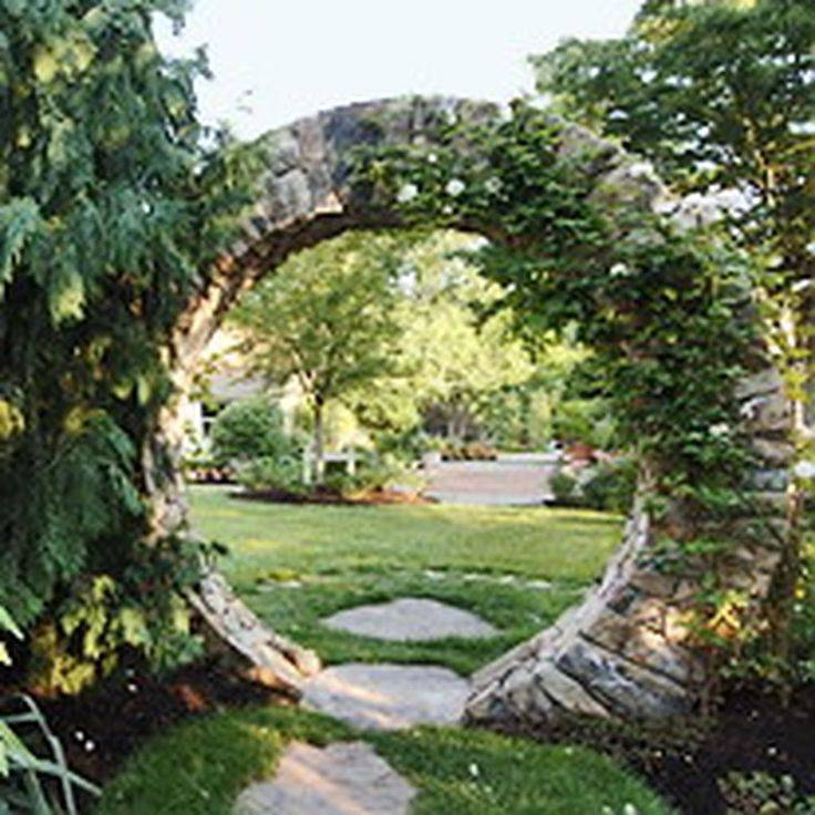 23 Stone Garden Gate Ideas You Cannot Miss | SharonSable