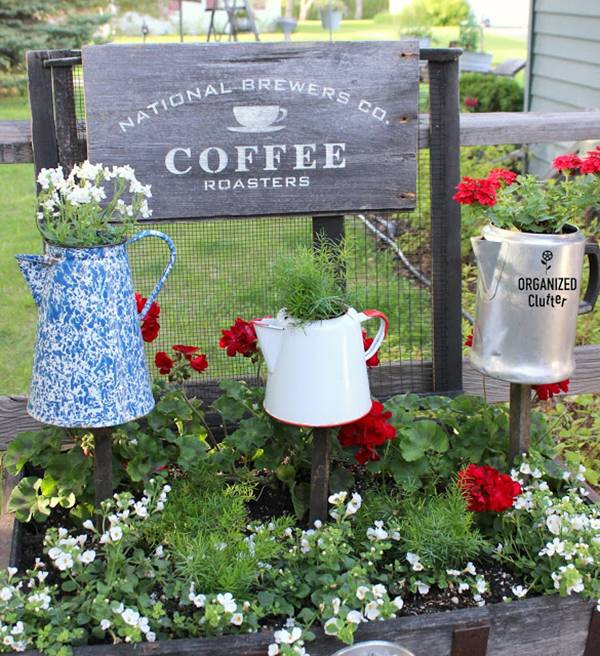 22 Upcycled Garden Craft Ideas For This Year | SharonSable