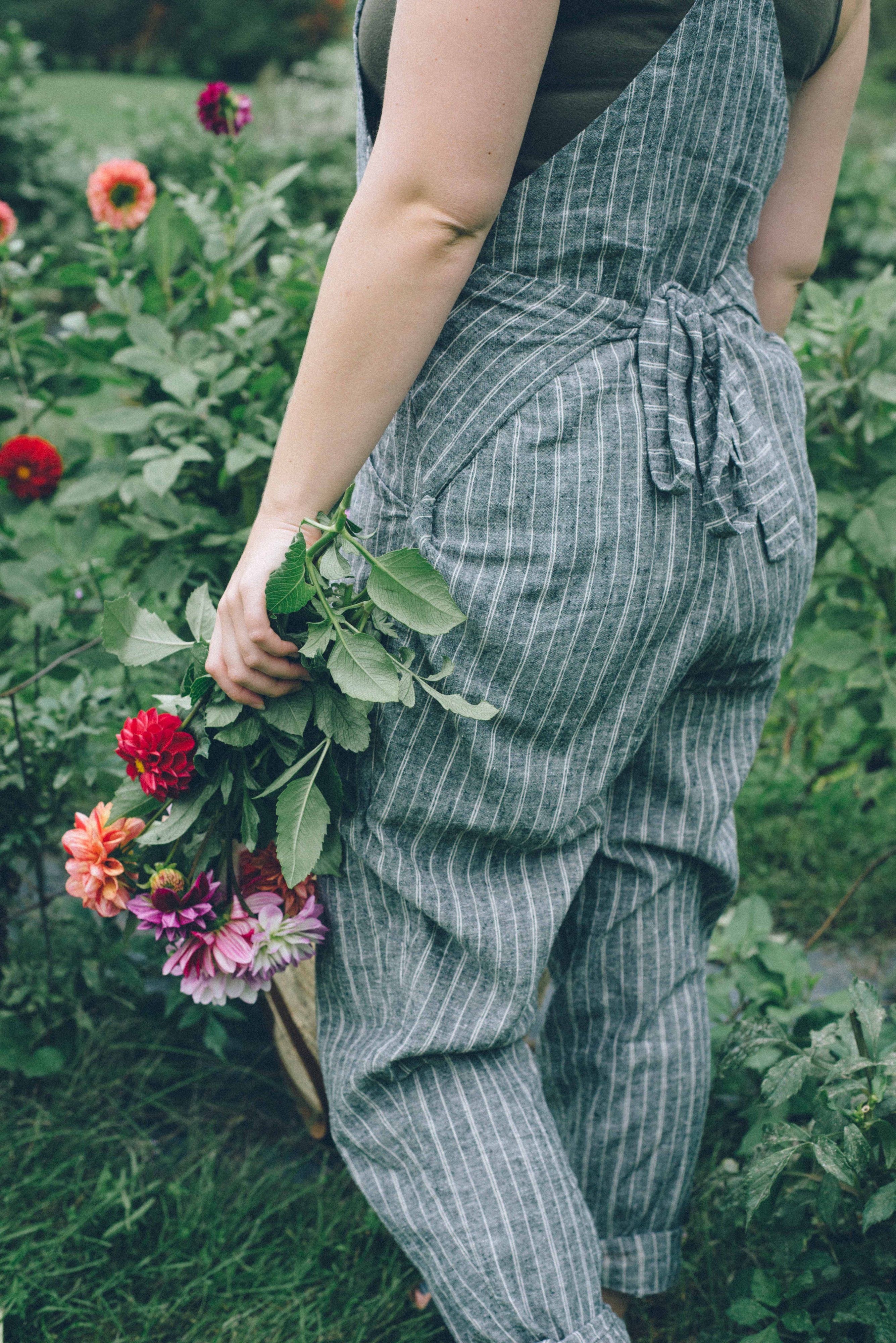 13 Garden Overalls Ideas You Cannot Miss | SharonSable