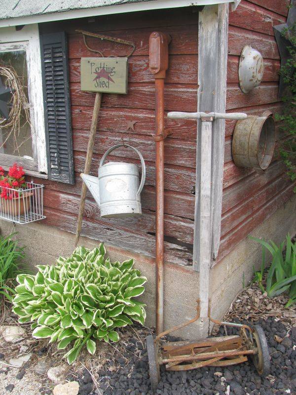 12 Country Sampler Cute Garden Shed Ideas You Must Look | SharonSable