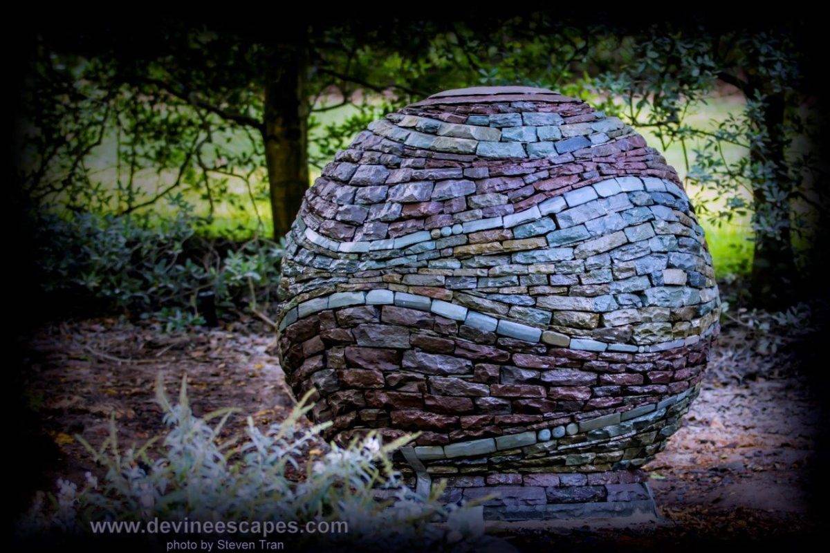 19 Outdoor Sphere Garden Sculptures Ideas To Try This Year | SharonSable
