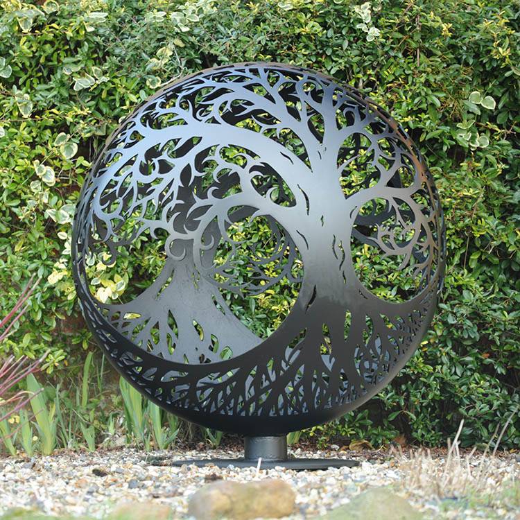 19 Outdoor Sphere Garden Sculptures Ideas To Try This Year | SharonSable