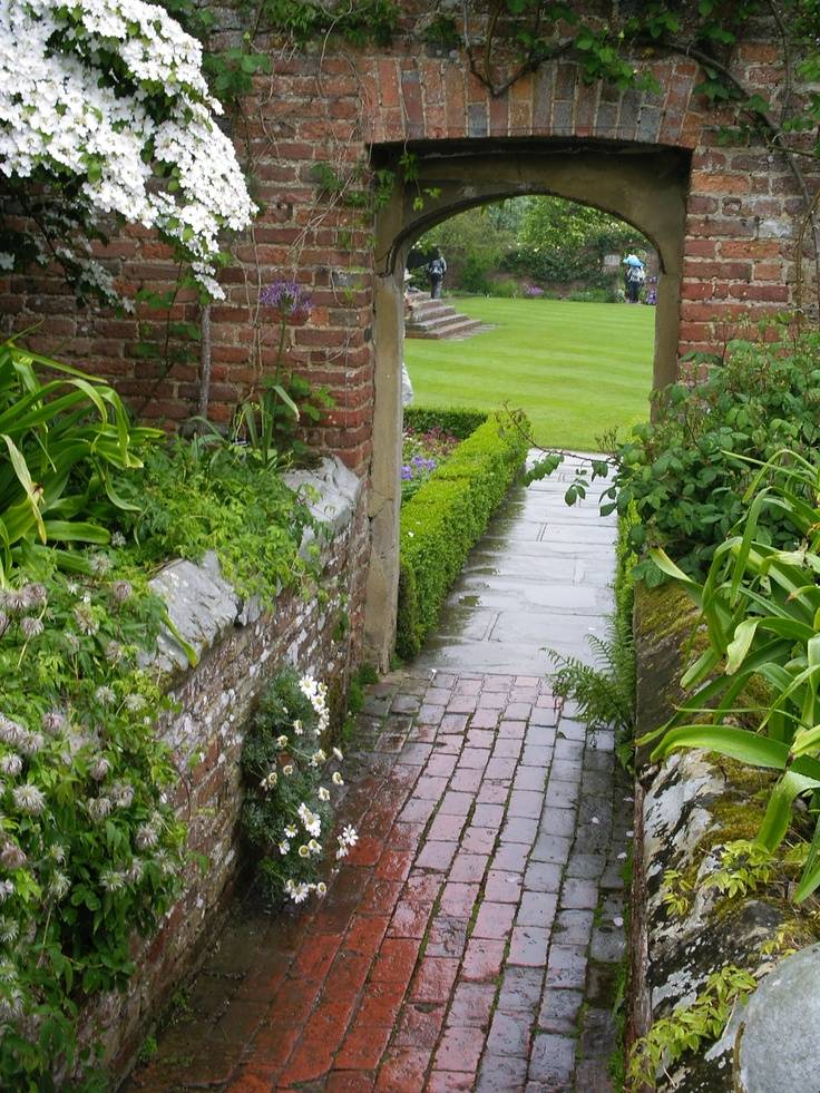 19 White Garden Arch Ideas You Must Look | SharonSable