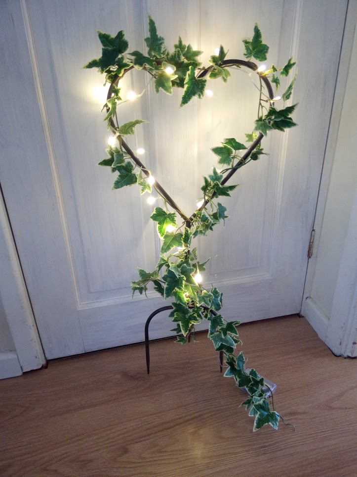 17 Metal Heart Garden Stakes Ideas Worth a Look | SharonSable