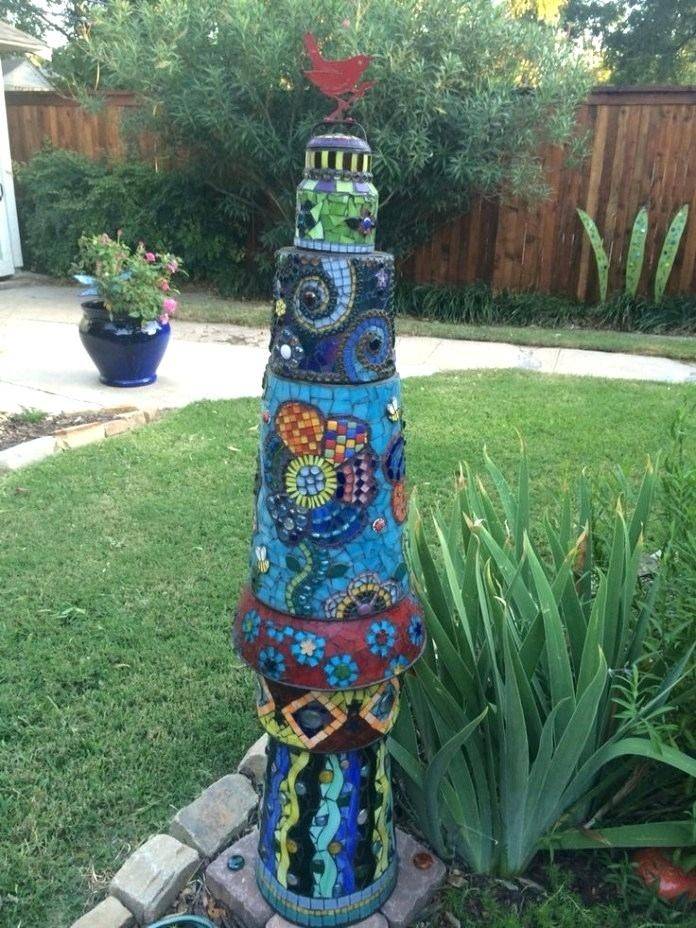 24 Garden Totem Poles DIY Ideas Worth a Look | SharonSable