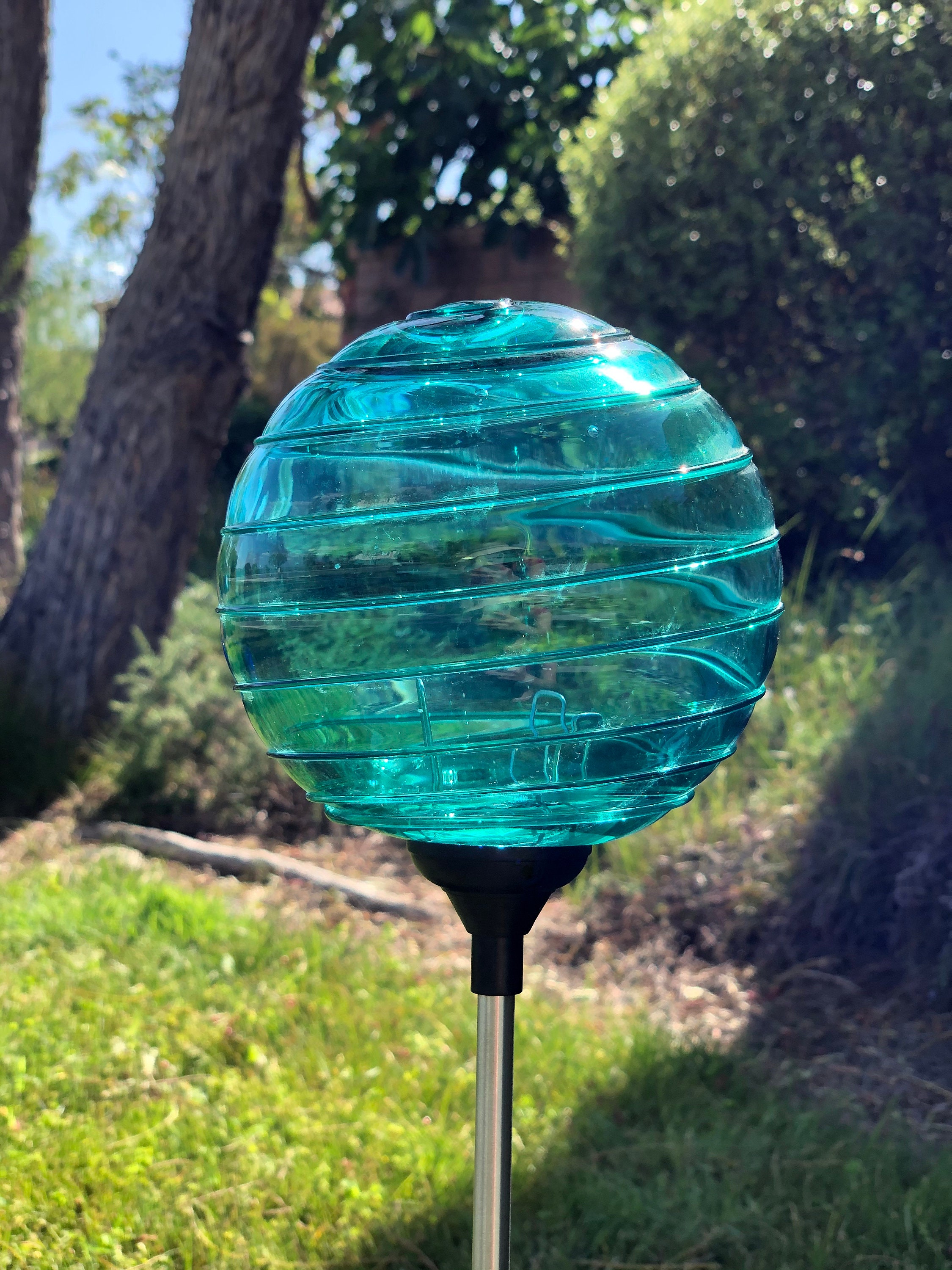23 Art Glass Solar Garden Lights Ideas You Should Look | SharonSable