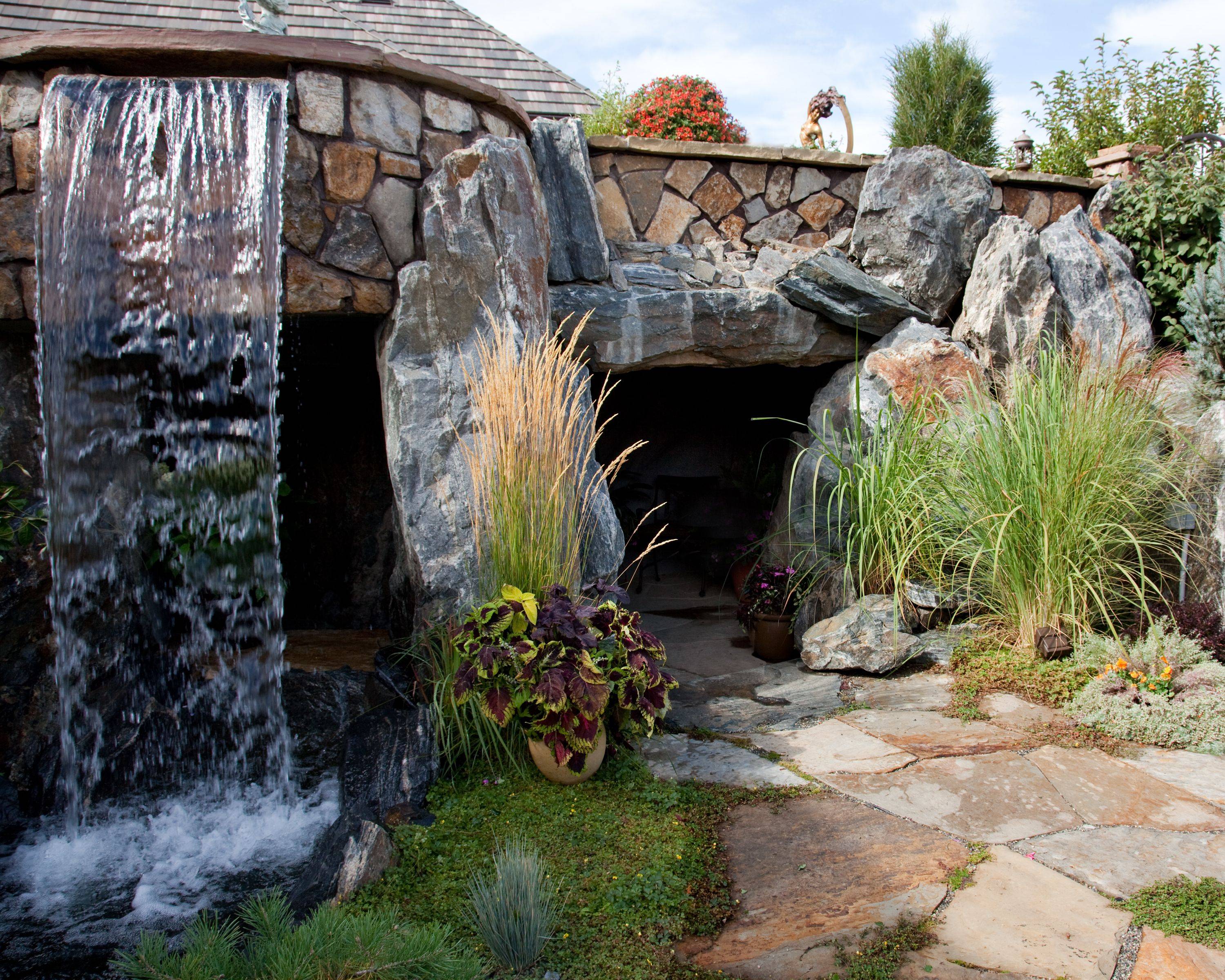 21 Italian Garden Grotto Ideas You Gonna Love | SharonSable